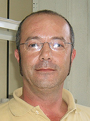 Alejandro Navarro | Quién es quién